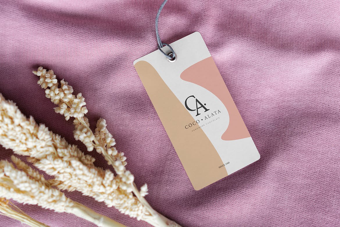 Hang Tag Mock-Up Set | Premium & Free PSD Mockup Store