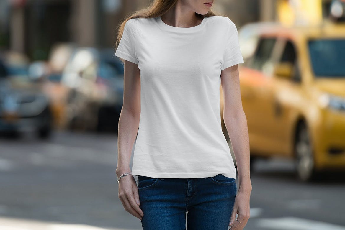 T-Shirt Mockup Female Model New York Scene 11 | Premium & Free PSD ...