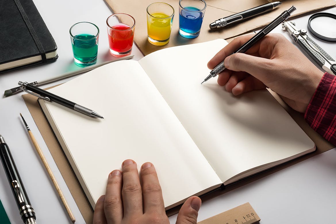 Sketch Artists Drawing Notebook Mockup Scene 02 | Premium & Free PSD ...